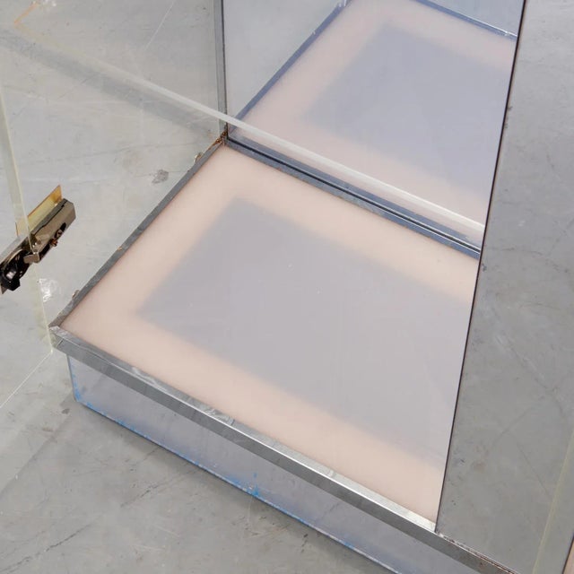 Vintage Modernist Mirrored Acrylic Display Cabinet with Lighting | Chairish