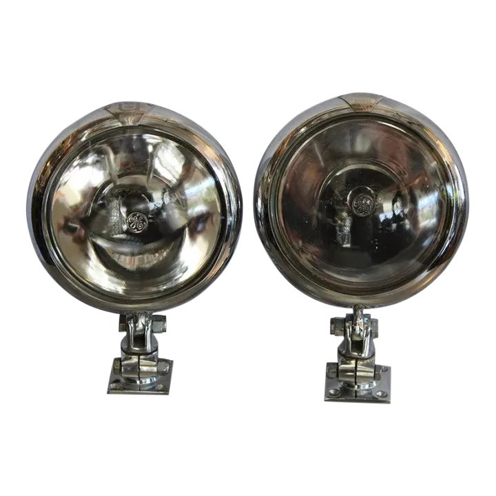 Pair of 1940s Automobile Style Spotlights by Unity Manufacturing of ...