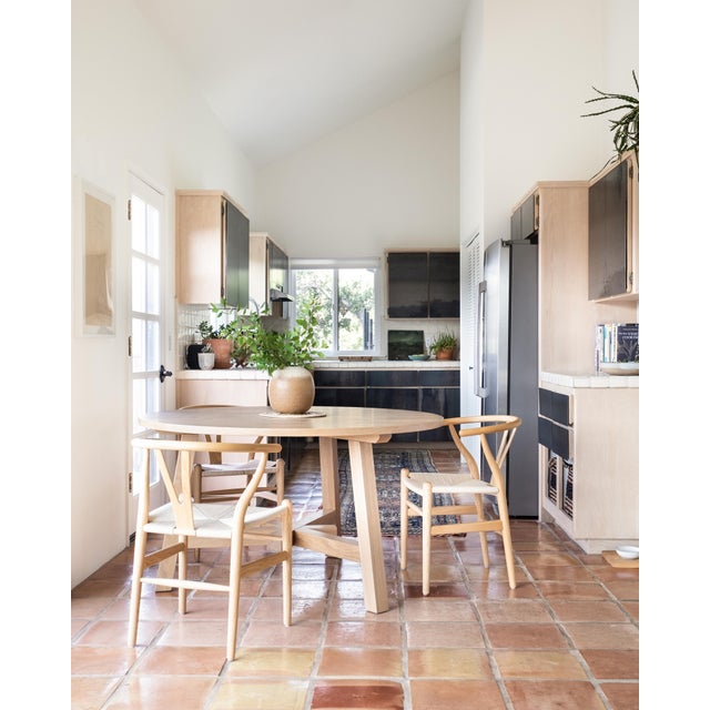 Vermont Farm Table Dairy Round Dining Table | Chairish