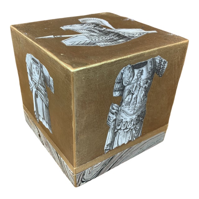 Neoclassical Style Handmade Faux Marble Cube With Italian Armor ...