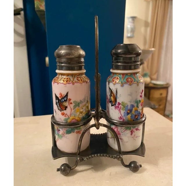 Hand painted salt and pepper shakers store