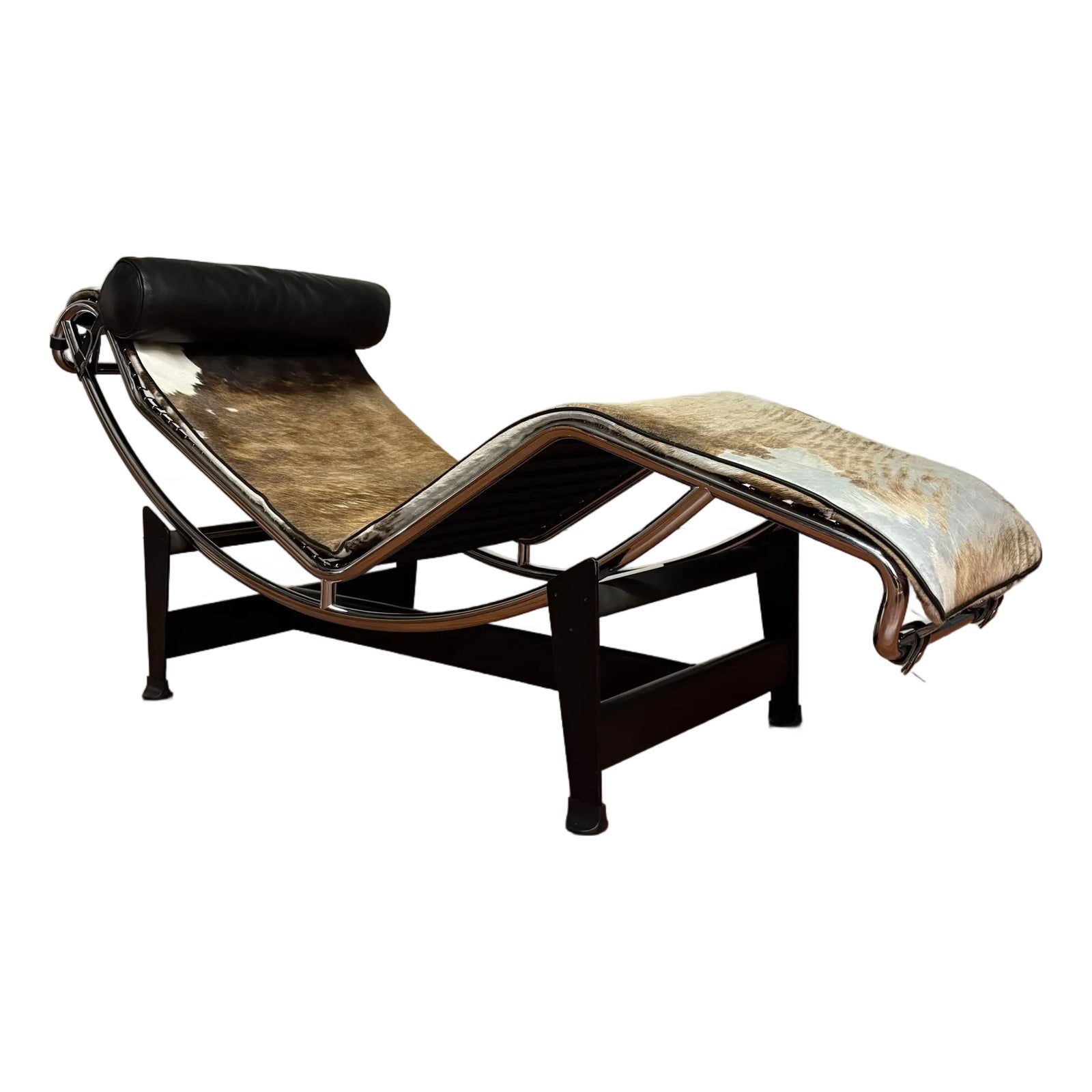 Authentic Lc4 Cowhide Chaise Lounge by Le Corbusier for Cassina | Chairish