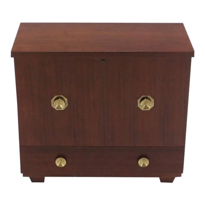 Mid Century Modern Cedar Lined Hope Chest | Chairish