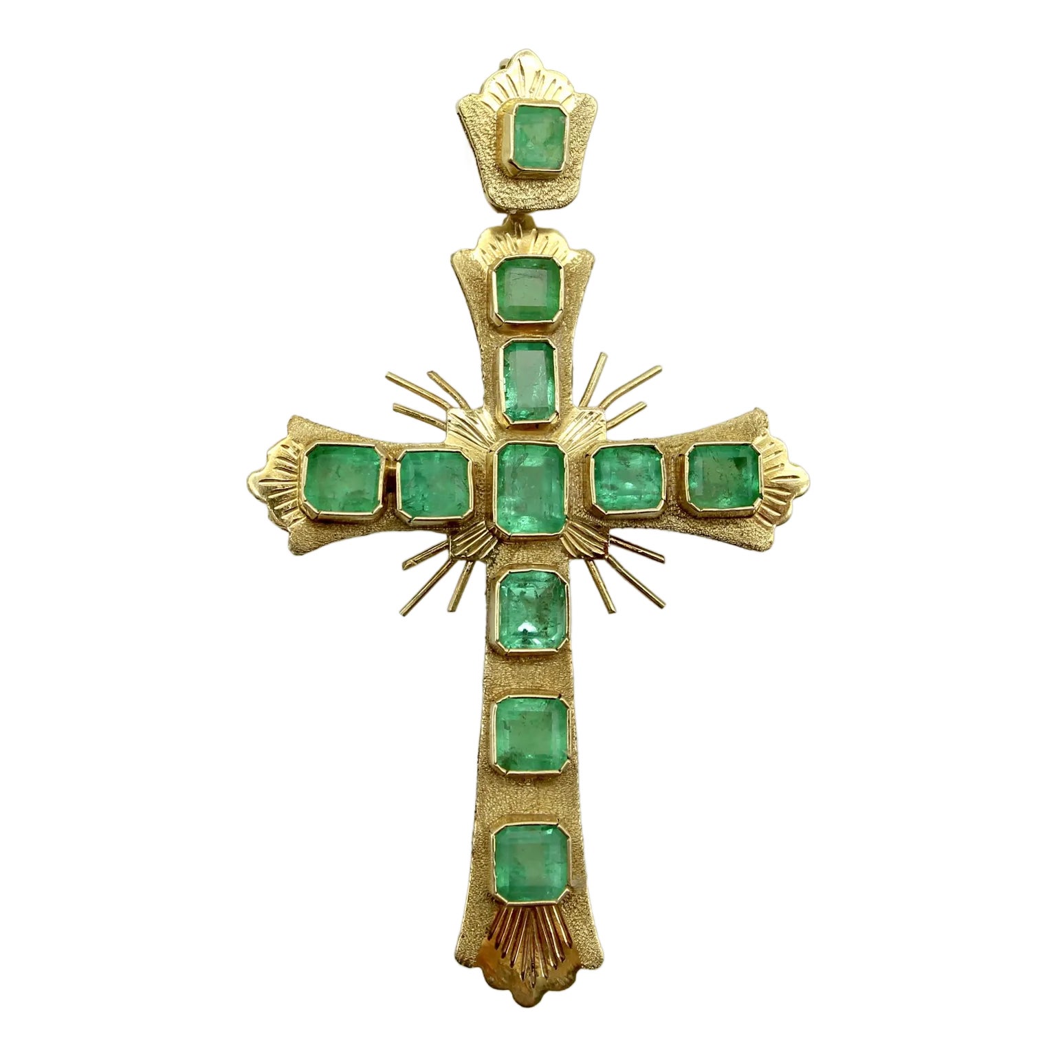 Vintage 18k Gold Colombian Emerald Cross Pendant | Chairish