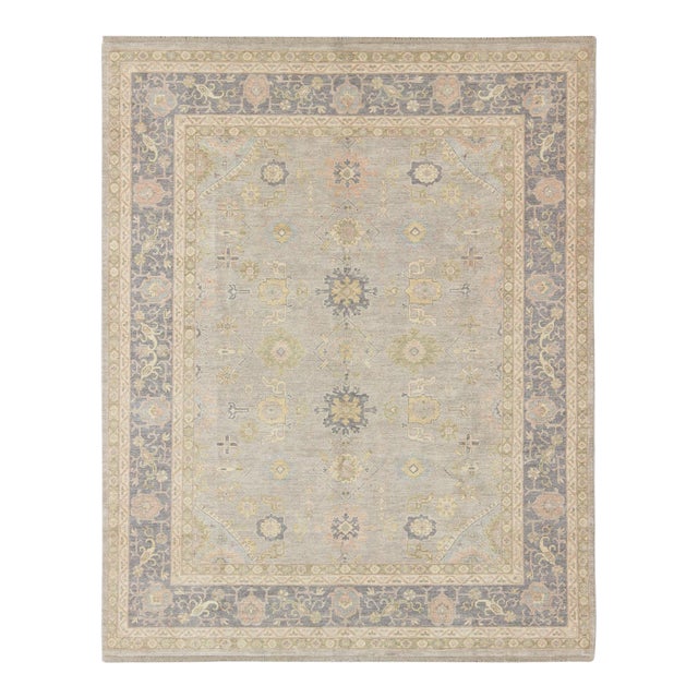 Modern Tabriz Design Fine Rug in Muted Gray Blue Background, Medium ...