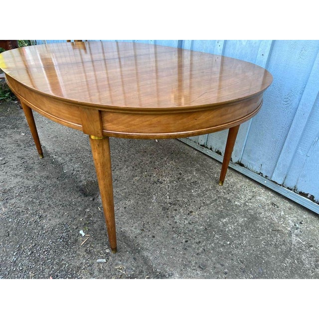 Vintage Regency Style Oval Maple Dining Table With 2 Leaves. | Chairish