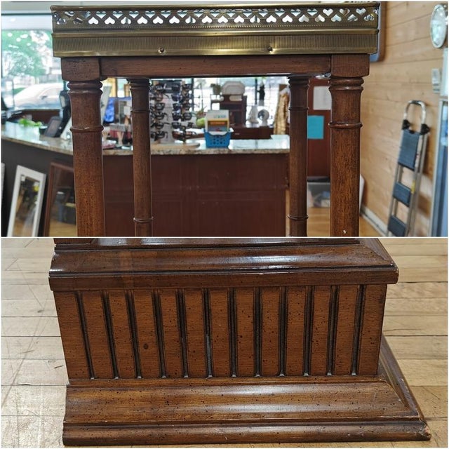 Mid 20th Century American of Chicago Wooden Etagere Display Shelf With ...