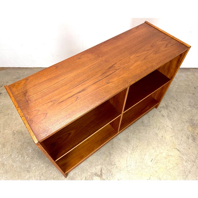 Mid Century Danish Modern Style Teak Stereo / Media / Entertainment ...