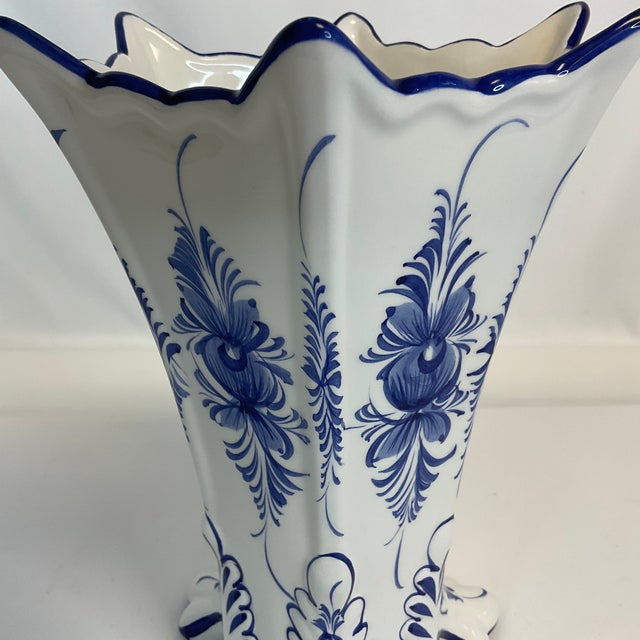 1970s Vintage Italian Hand Painted Delft Blue & White Tri-Footed Vase ...