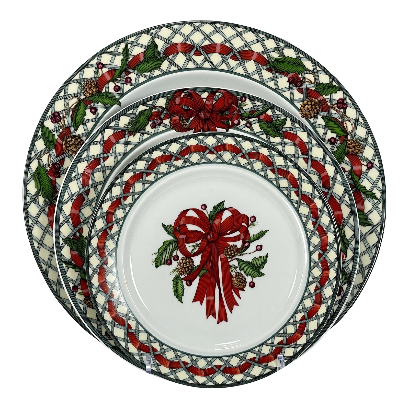 1990s Dansk Nordic Holiday-Lattice, Ribbon & Berries Plates- Set of 3 ...