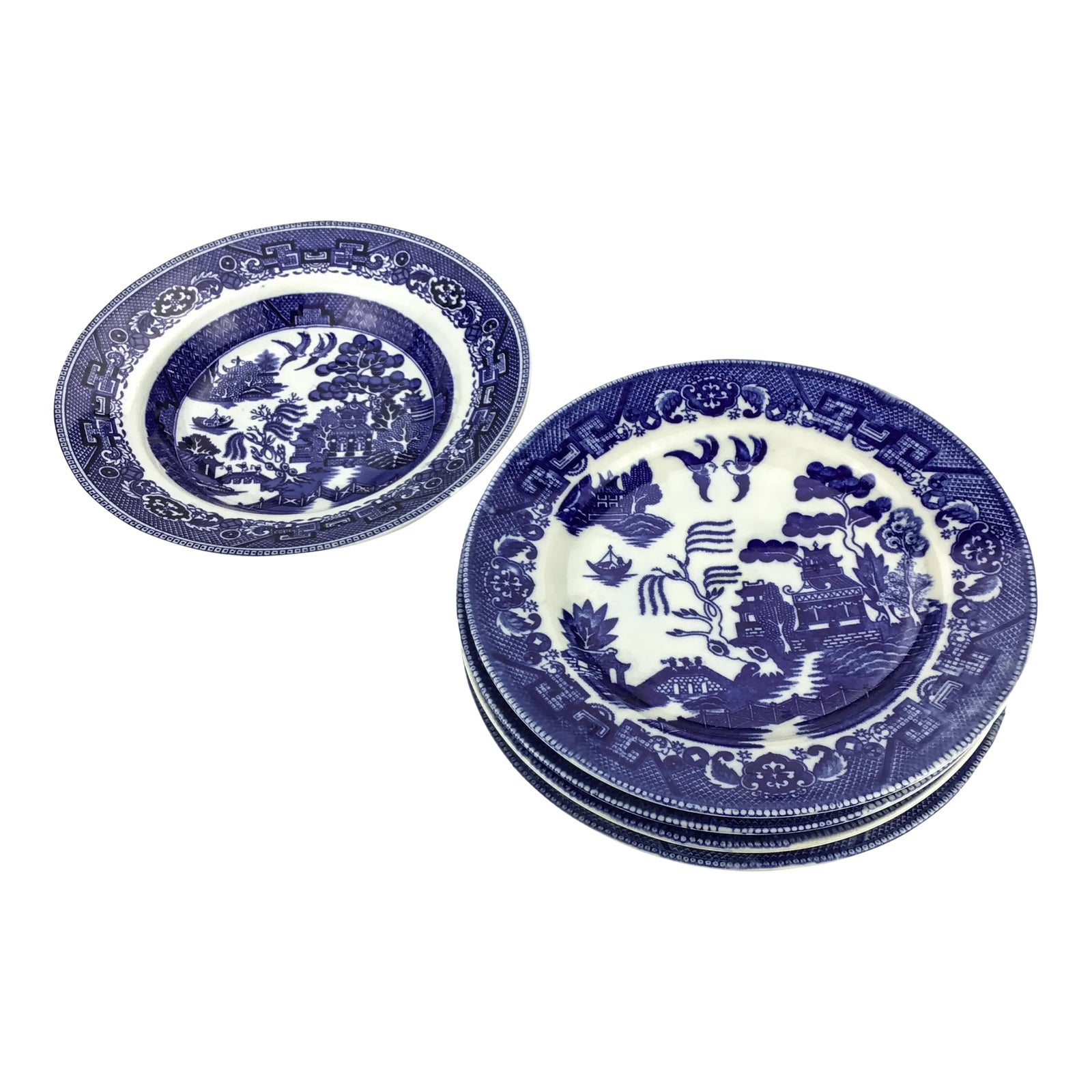 Set of 5 Vintage Willow Pattern Dishes | Chairish