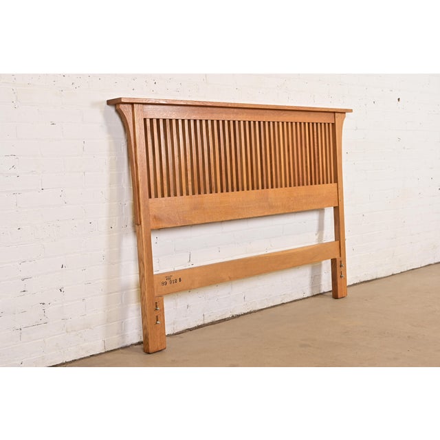 Stickley Mission Oak Arts & Crafts Queen Size Spindle Headboard | Chairish