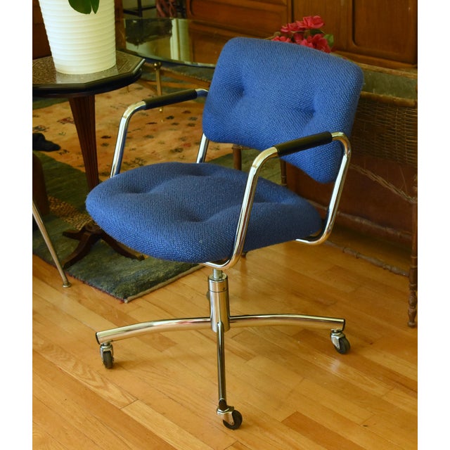 Vintage steelcase rolling office chair store
