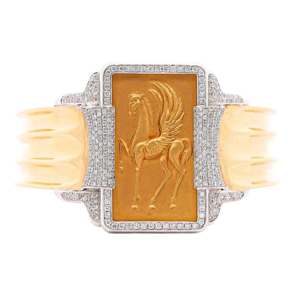 Vintage 22k and 18k Pegasus Motif Bangle Bracelet in Diamond Bezel ...