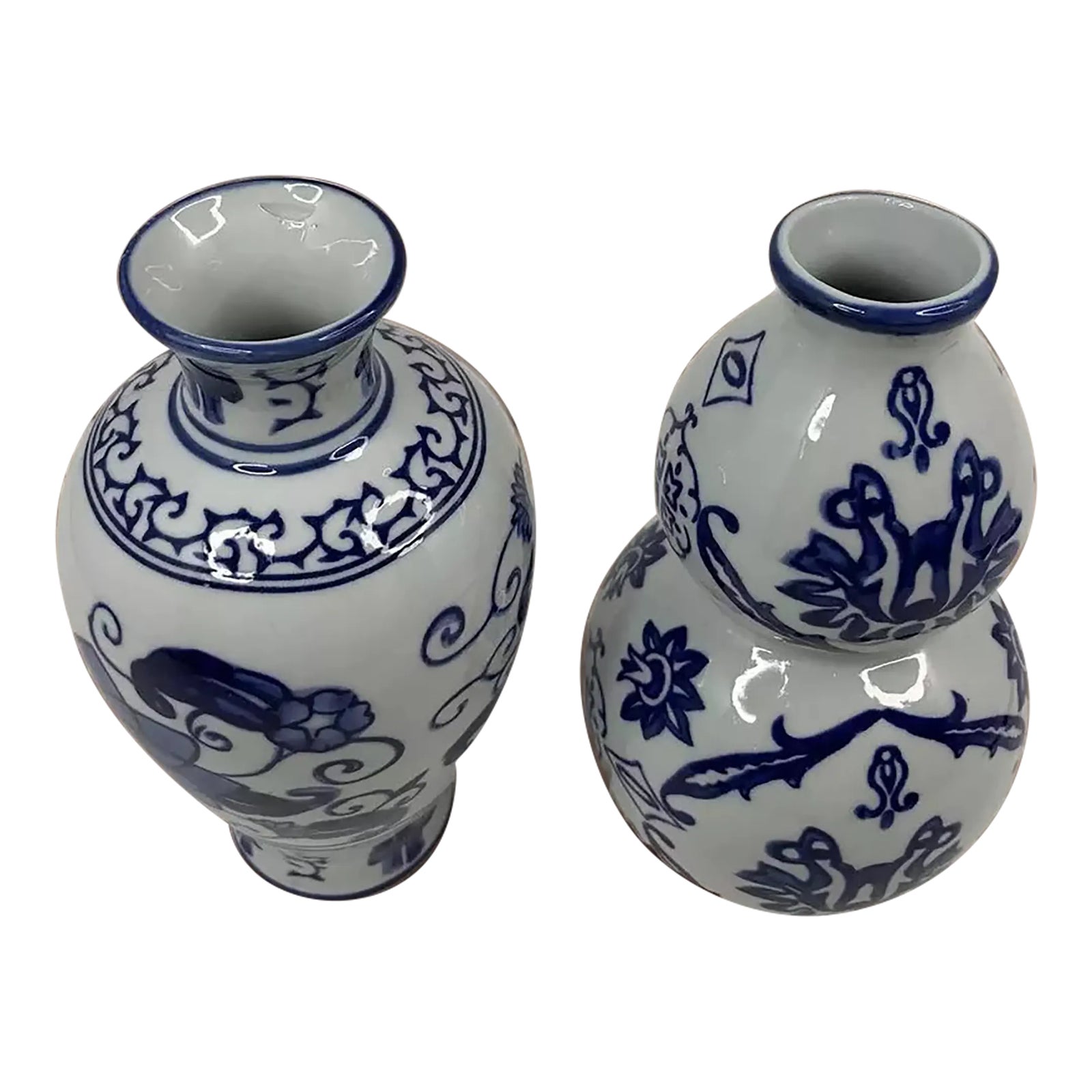 Vintage The Bombay Company Asian Delphi Blue & White Vases- Set of 2 ...