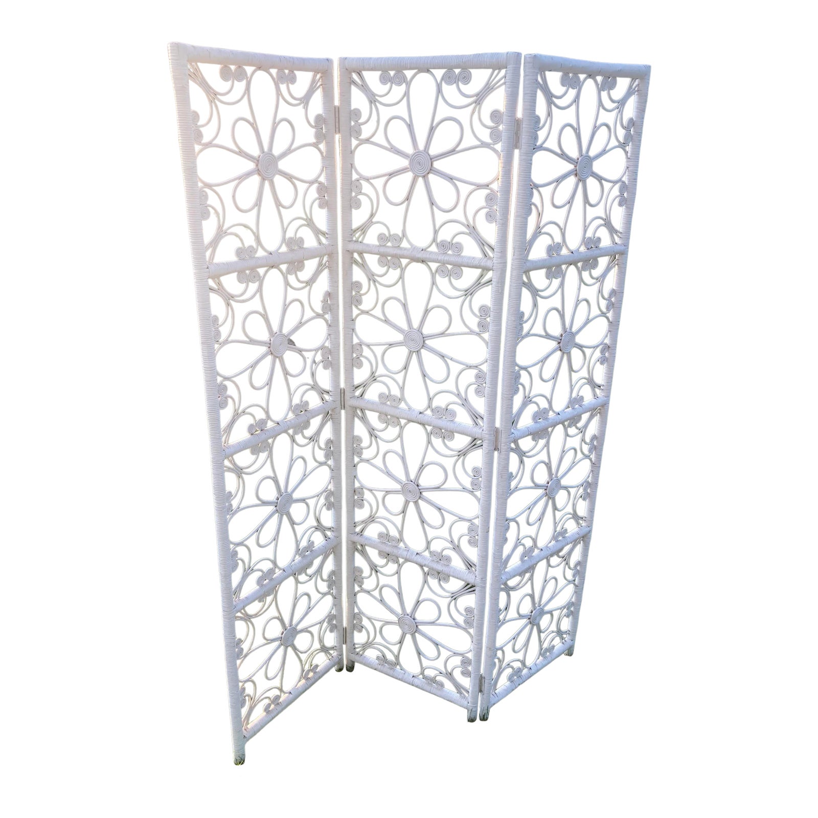 Mid Century Modern Boho Chic Flower Power Curl White Wicker 3 Panel ...
