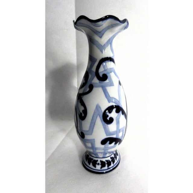 Vintage Bombay Co Blue White Ceramic Vase | Chairish