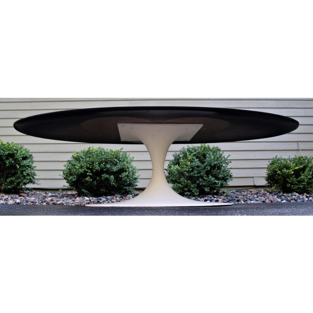 1960's Mid-Century Modern Oval Tulip Base Coffee Table | Chairish