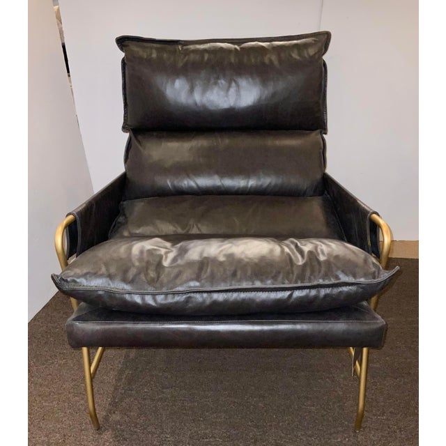 Modern Relaxed Black Leather Lounge Chair | Chairish