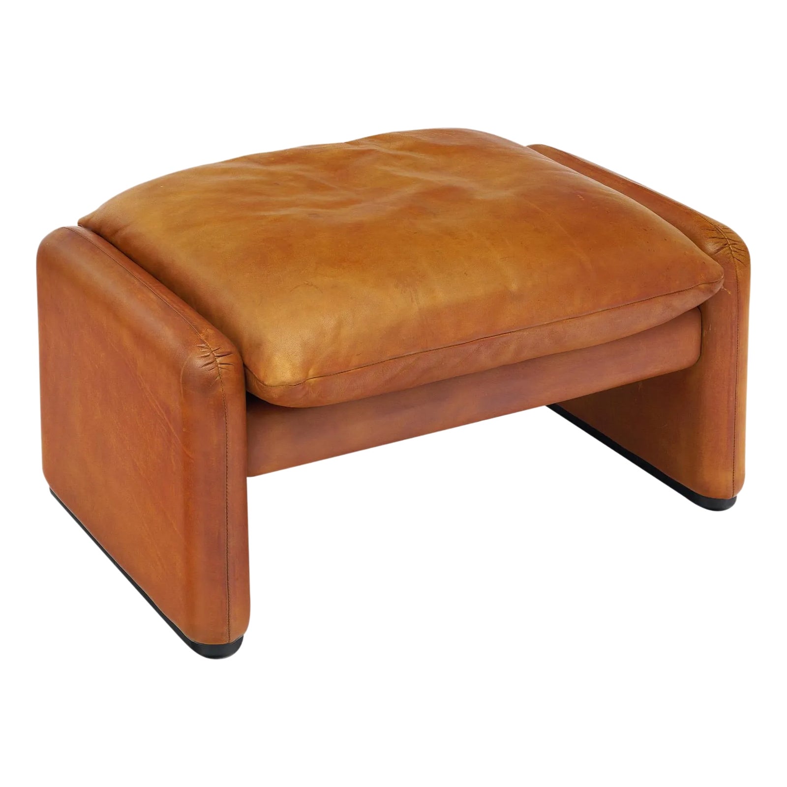 Maralunga Ottoman by Vico Magistretti for Cassina | Chairish
