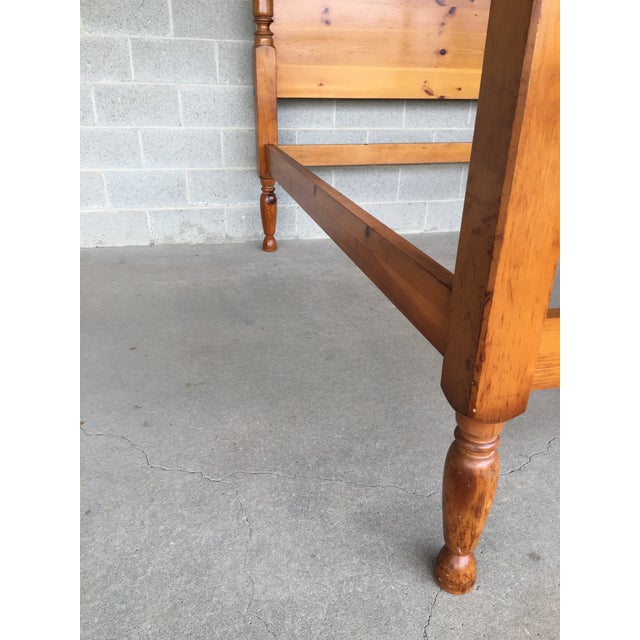 Vintage Bassett Pine Queen Size Pineapple Poster Bed | Chairish