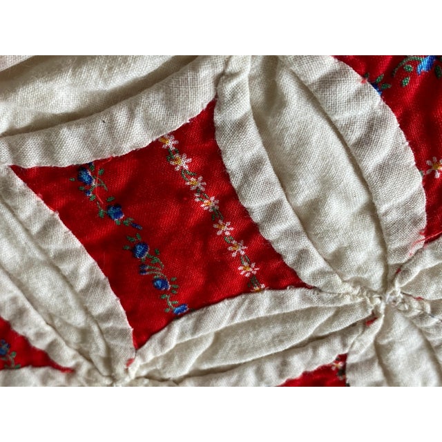 Large Beautiful Antique Cathedral Windows Quilt | Chairish