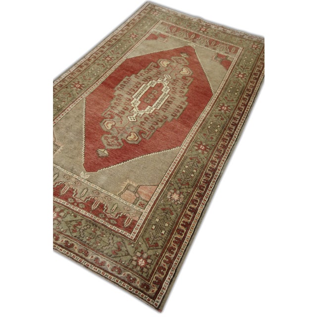 1960s Vintage Red & Brown Rug | Chairish