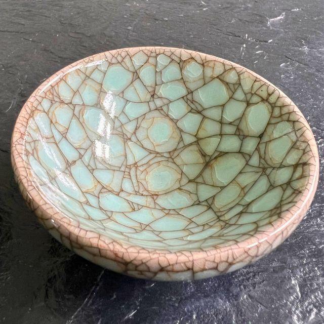 Mid-Century Guan Ware, Stoneware Tea Cups, Ice Crackle Glaze, Set of ...