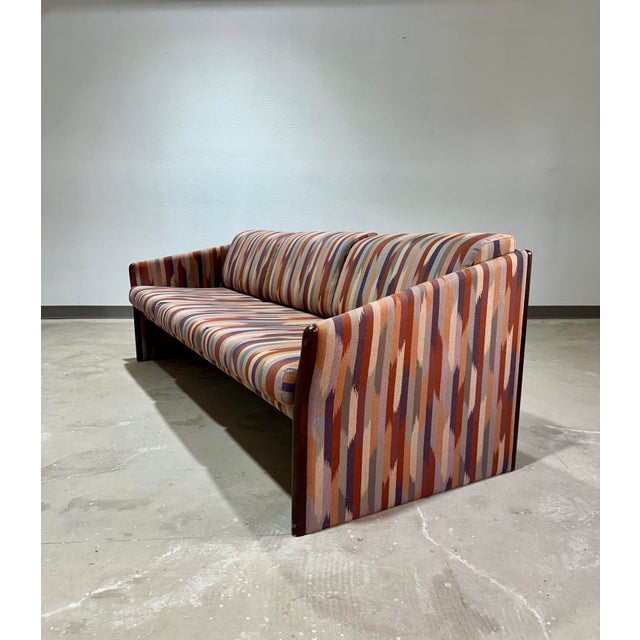 1990s Vintage Post Modern Brayton Intl. Abstract Print Sofa | Chairish