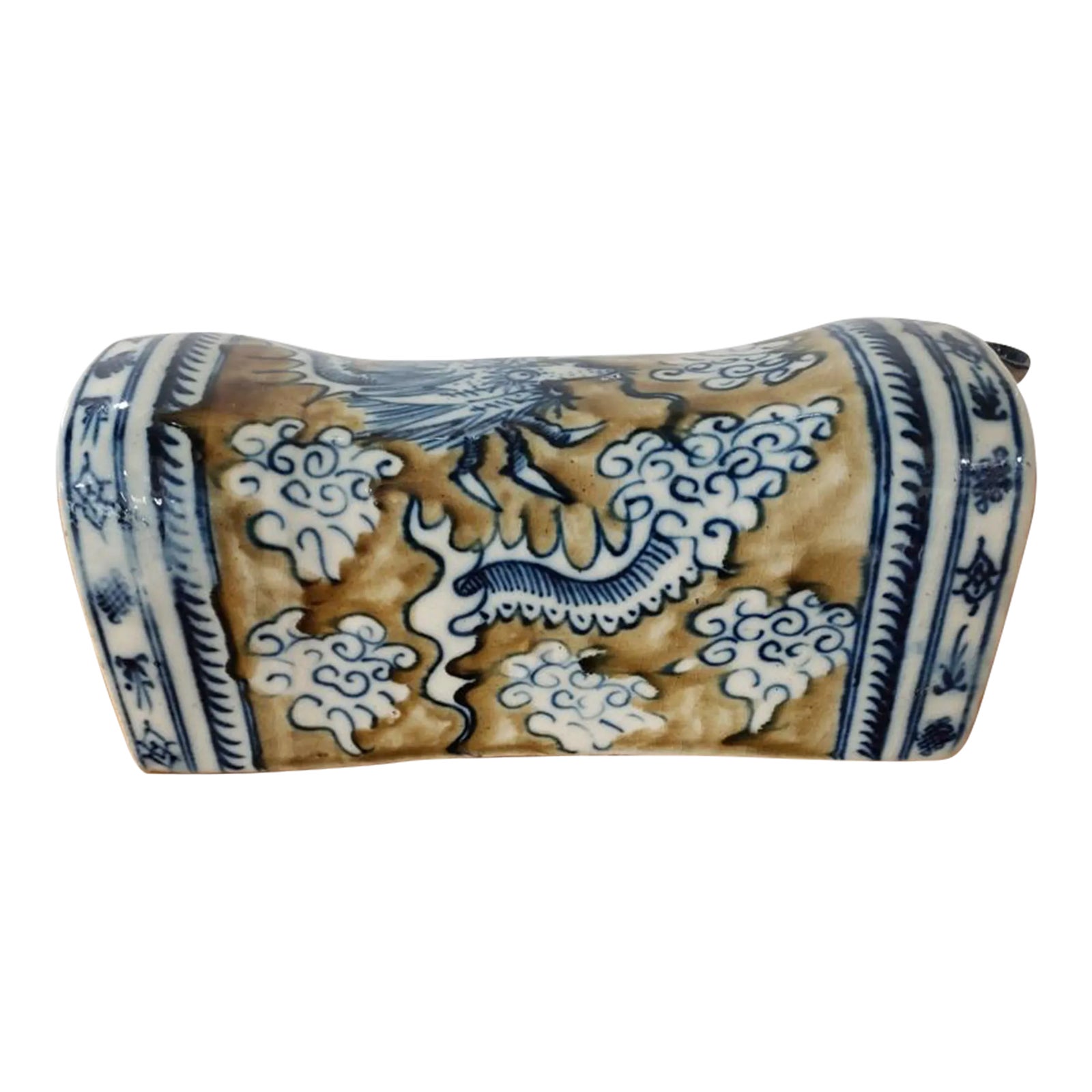 Late 19th Century Chinese Porcelain Dragon Motif Toad Spout Opium ...