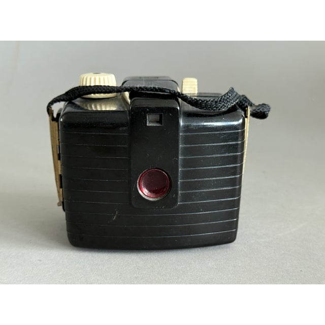 Vintage Kodak Brownie Bullet Camera (1957 to 1964) With Original Strap ...