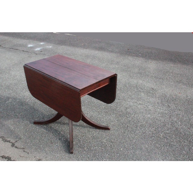 Early 20th Century Watertown Solid Mahogany Traditional Duncan Phyfe ...