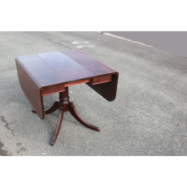 Early 20th Century Watertown Solid Mahogany Traditional Duncan Phyfe ...