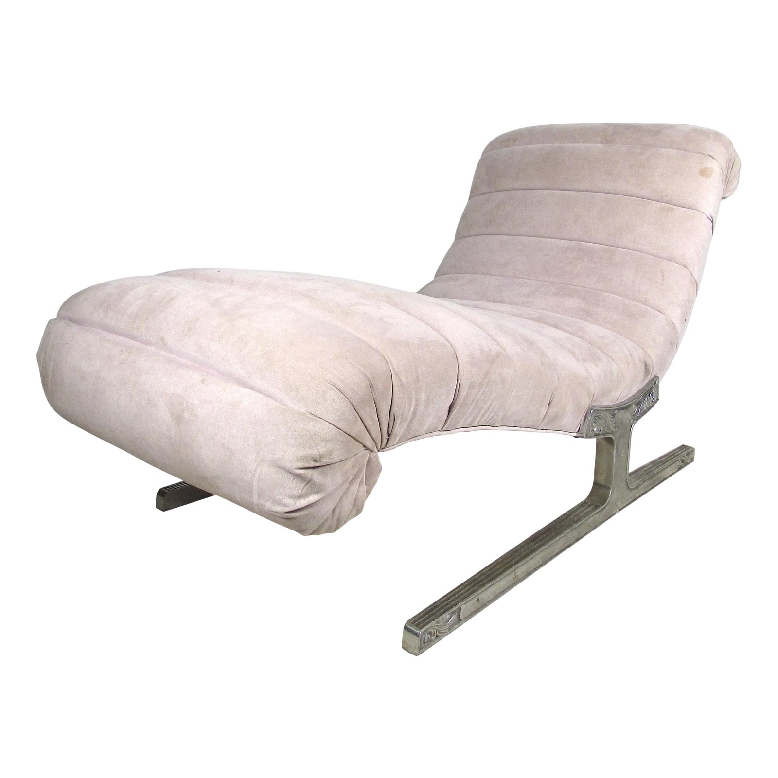 Stunning Mid-Century Modern Chaise Longue | Chairish