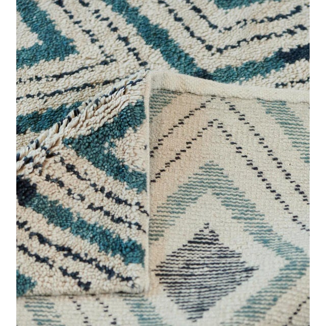 Modern Diamond Pattern Wool Handwoven Rug | Chairish