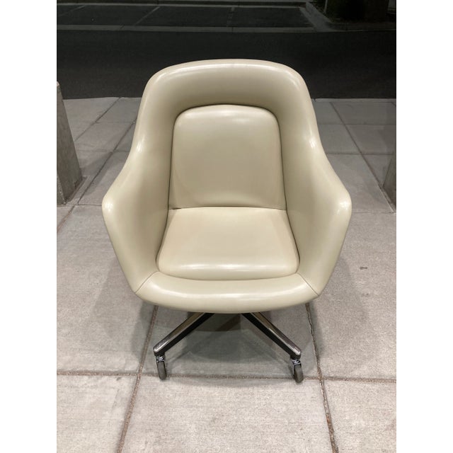 Executive Leather Desk Chair Max Pearson for Knoll International | Chairish