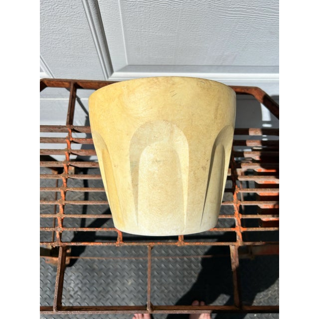 Mid 20th Century Modern Fesco Plastic Planter | Chairish