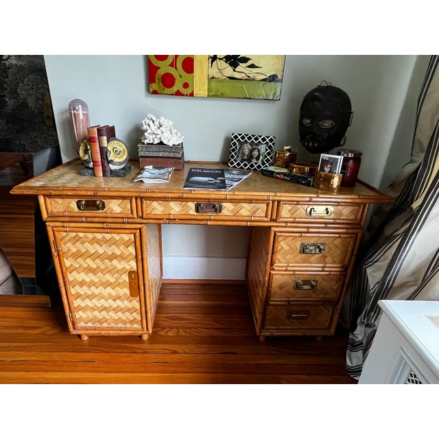 1960s British Colonial Chinoiserie Style Faux Bamboo and Woven Reed ...