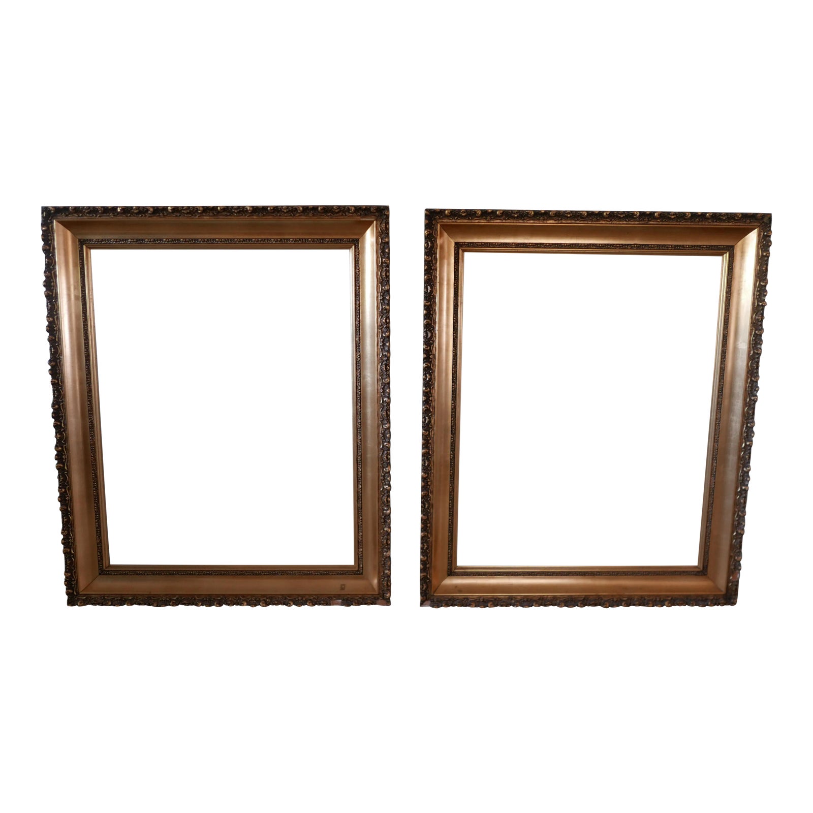 Gold Gilt Picture Frames - A Pair | Chairish