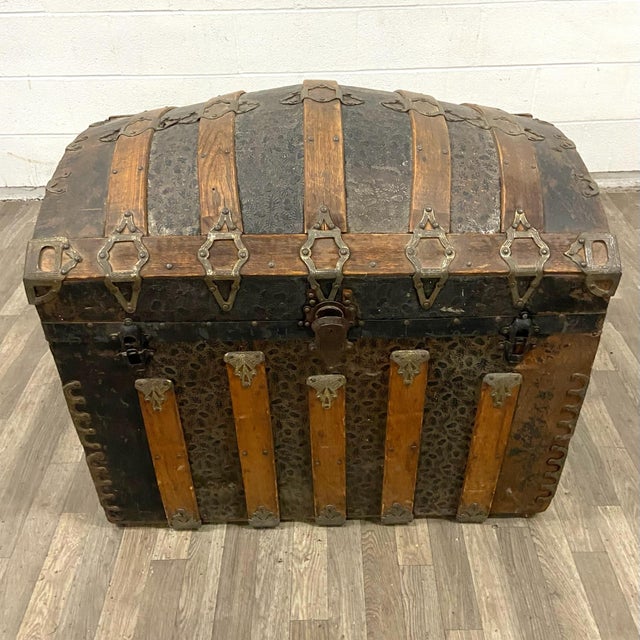 Antique Large Wood and Metal Camel Back Dome Back Steamer Trunk Chest ...