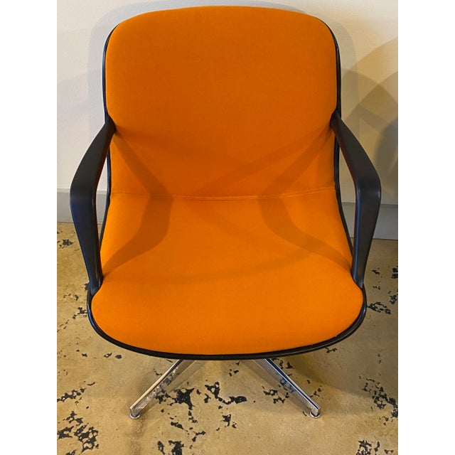 Knoll steelcase store