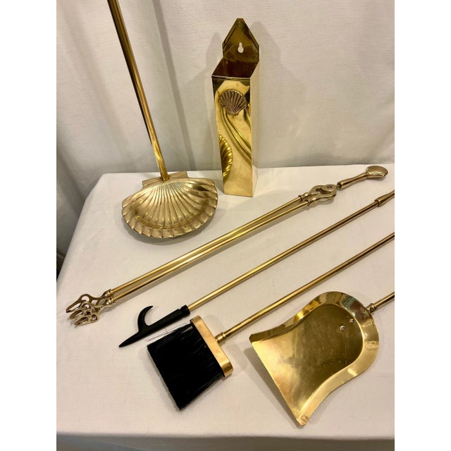 Late 20th Century Vintage Hollywood Regency Polished Brass Clamshell ...