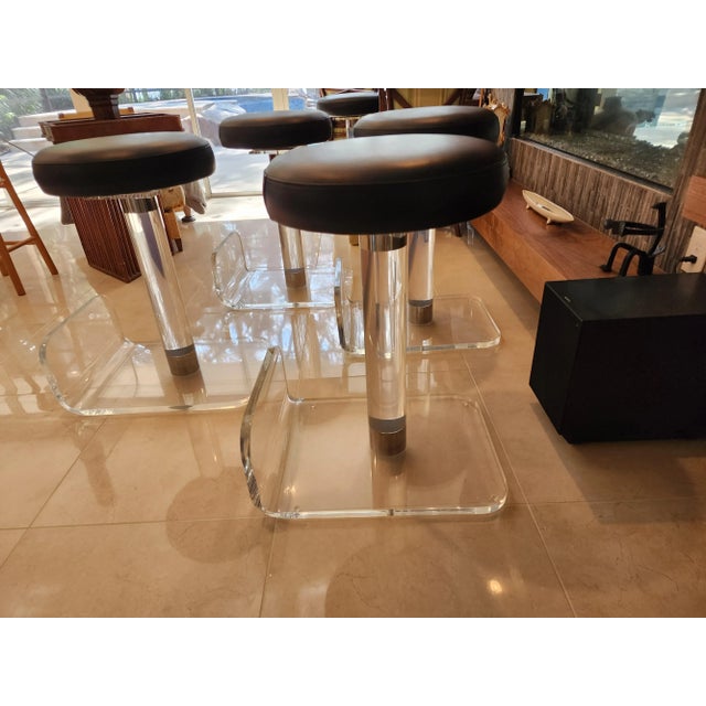 1980s Set of 4 Mid Century Modern Lucite Bar Stools | Chairish