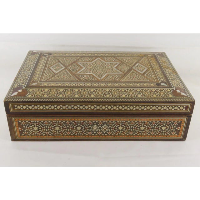 Antique South Indian Sadeli Wood Box W/Mother of Pearl Coral & Wood ...