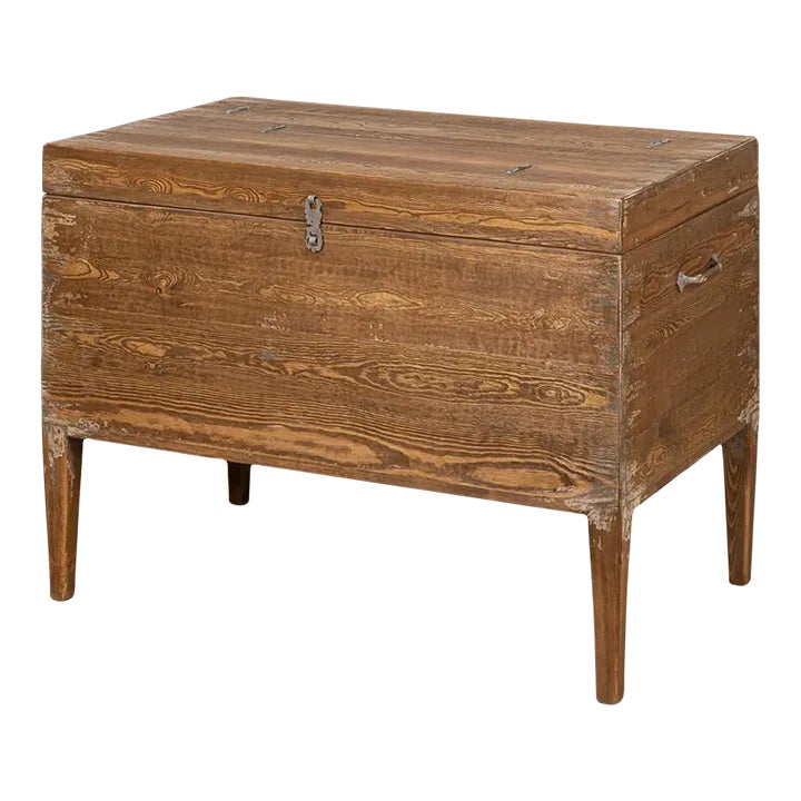 Rustic Style Trunk Table | Chairish