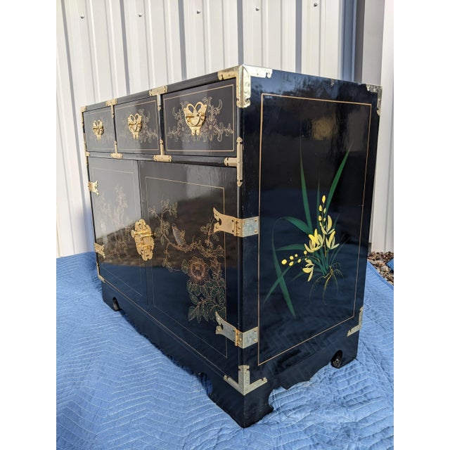 Late 20th Century Asian Black Lacquer Hand-Painted Chinoiserie Granite ...