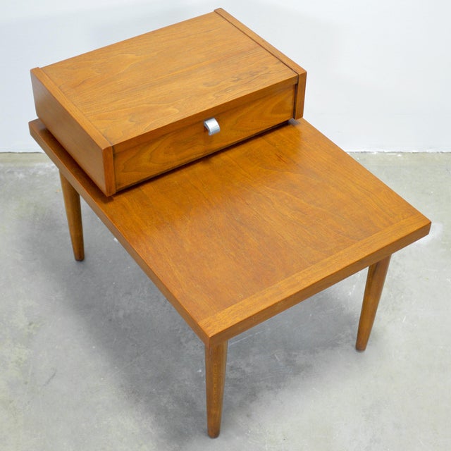 1960s American of Martinsville "Accord" Step Table / Lamp Table With ...