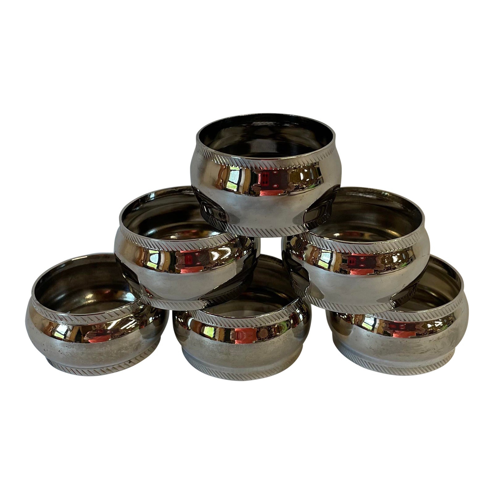 Vintage Silverplate Napkin Rings With Ribbed Design — Set of 6 | Chairish