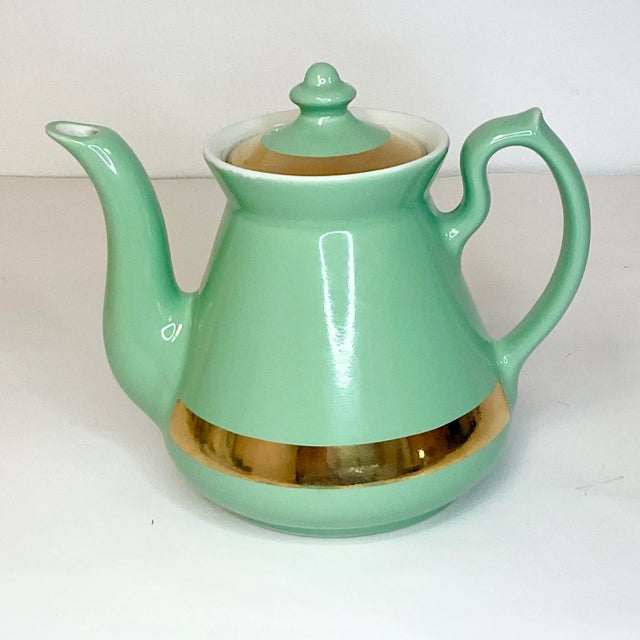 1940s Art Deco Traditional Hall China Co. 6-Cup Tea Pot. | Chairish