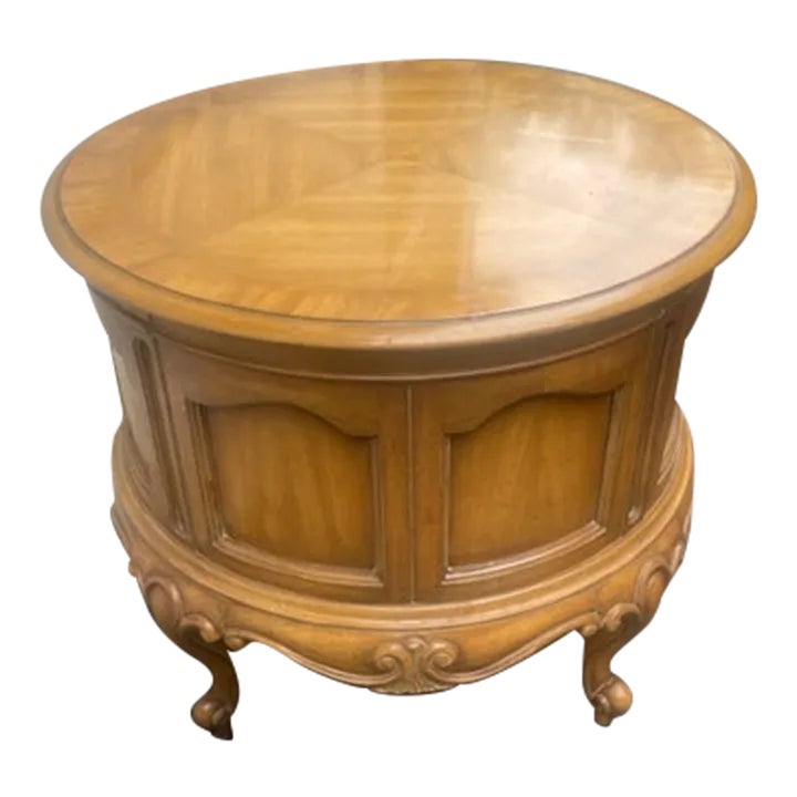 Weiman Frenchstyle Round Table | Chairish